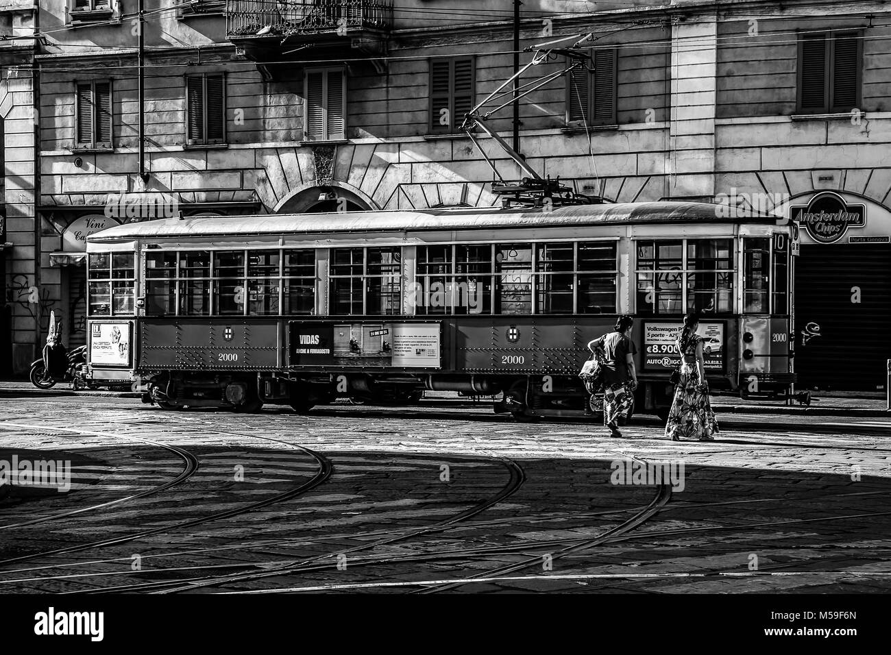 Streetart milano immagini e fotografie stock ad alta risoluzione - Alamy