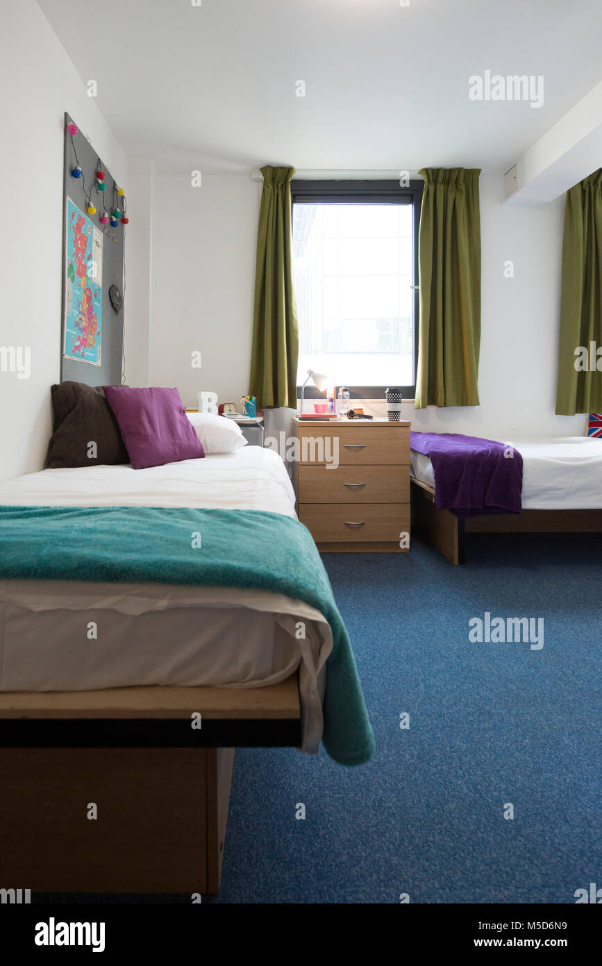 Scuola del sonno immagini e fotografie stock ad alta risoluzione - Alamy