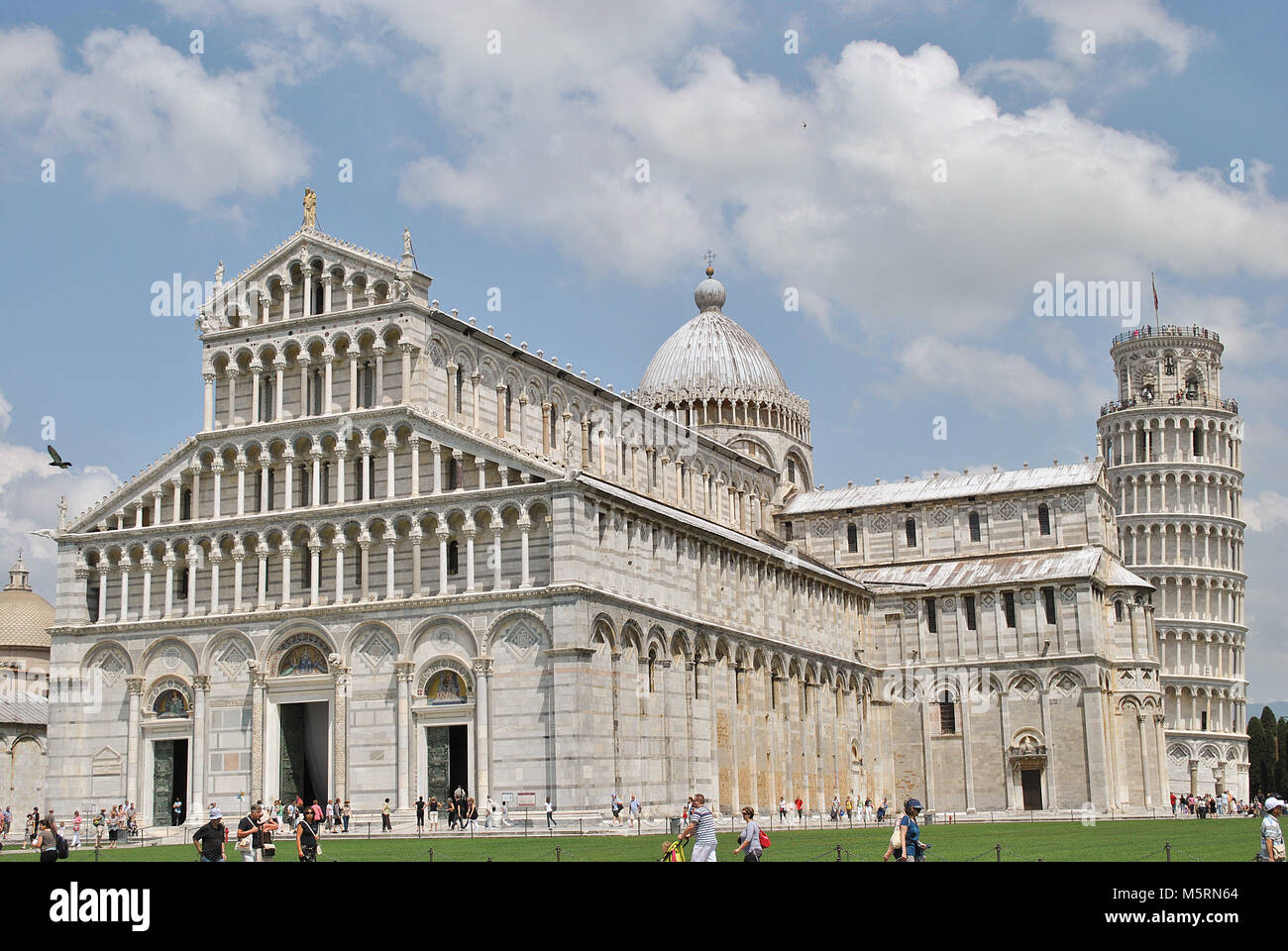 Monumenti di pisa immagini e fotografie stock ad alta risoluzione - Alamy