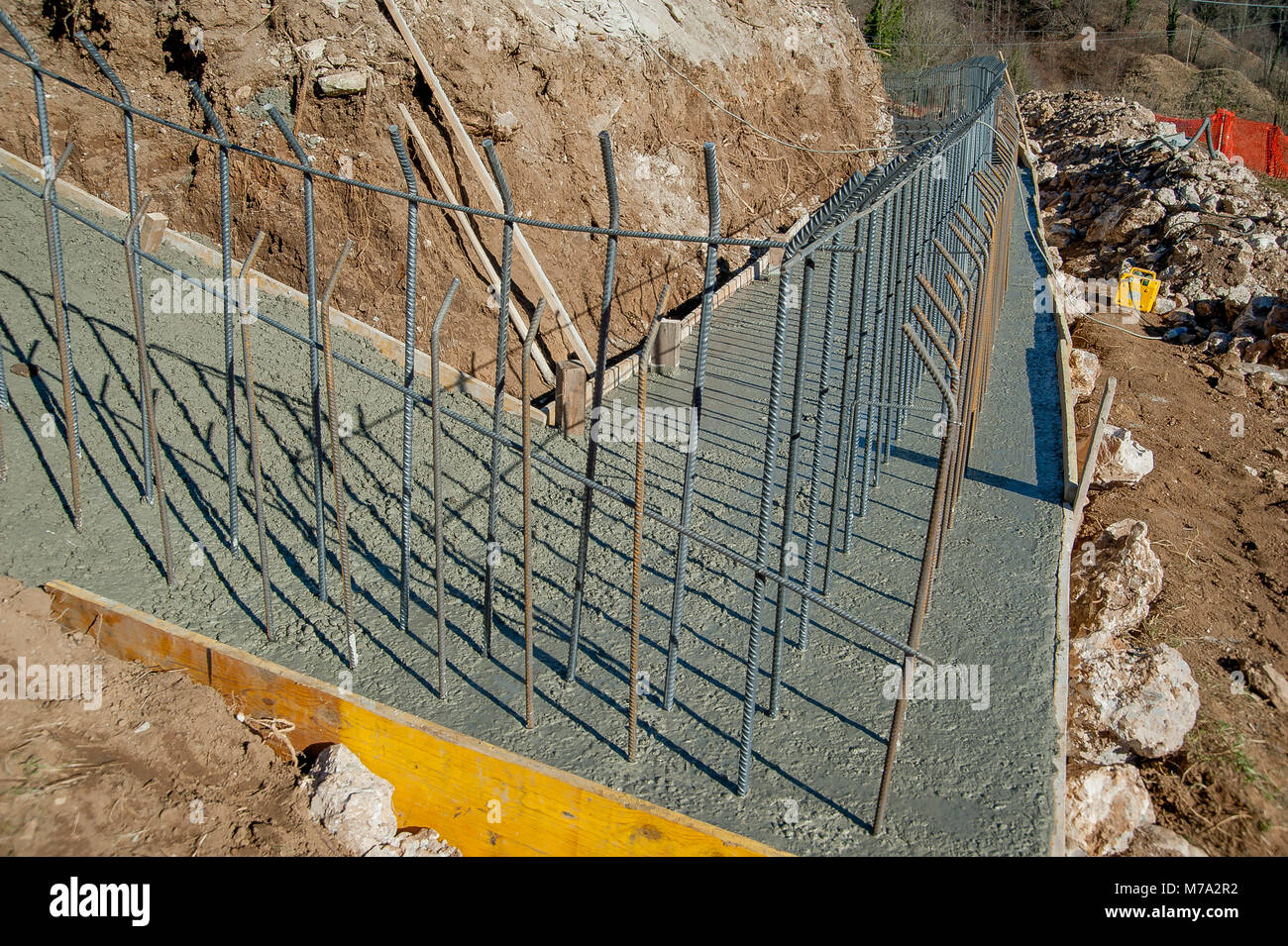 Muro di cemento armato immagini e fotografie stock ad alta risoluzione ...