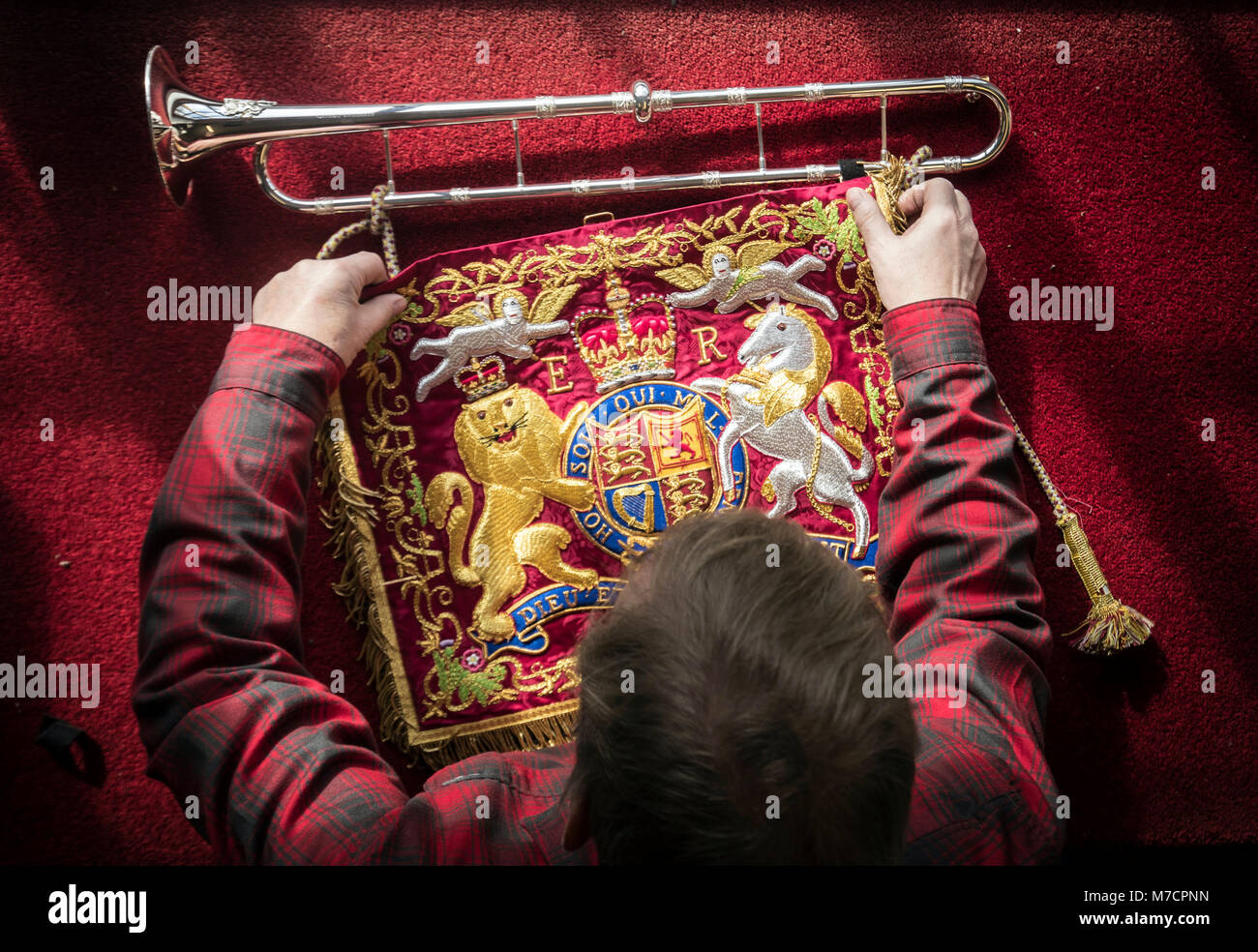 Tromba fanfara immagini e fotografie stock ad alta risoluzione - Alamy