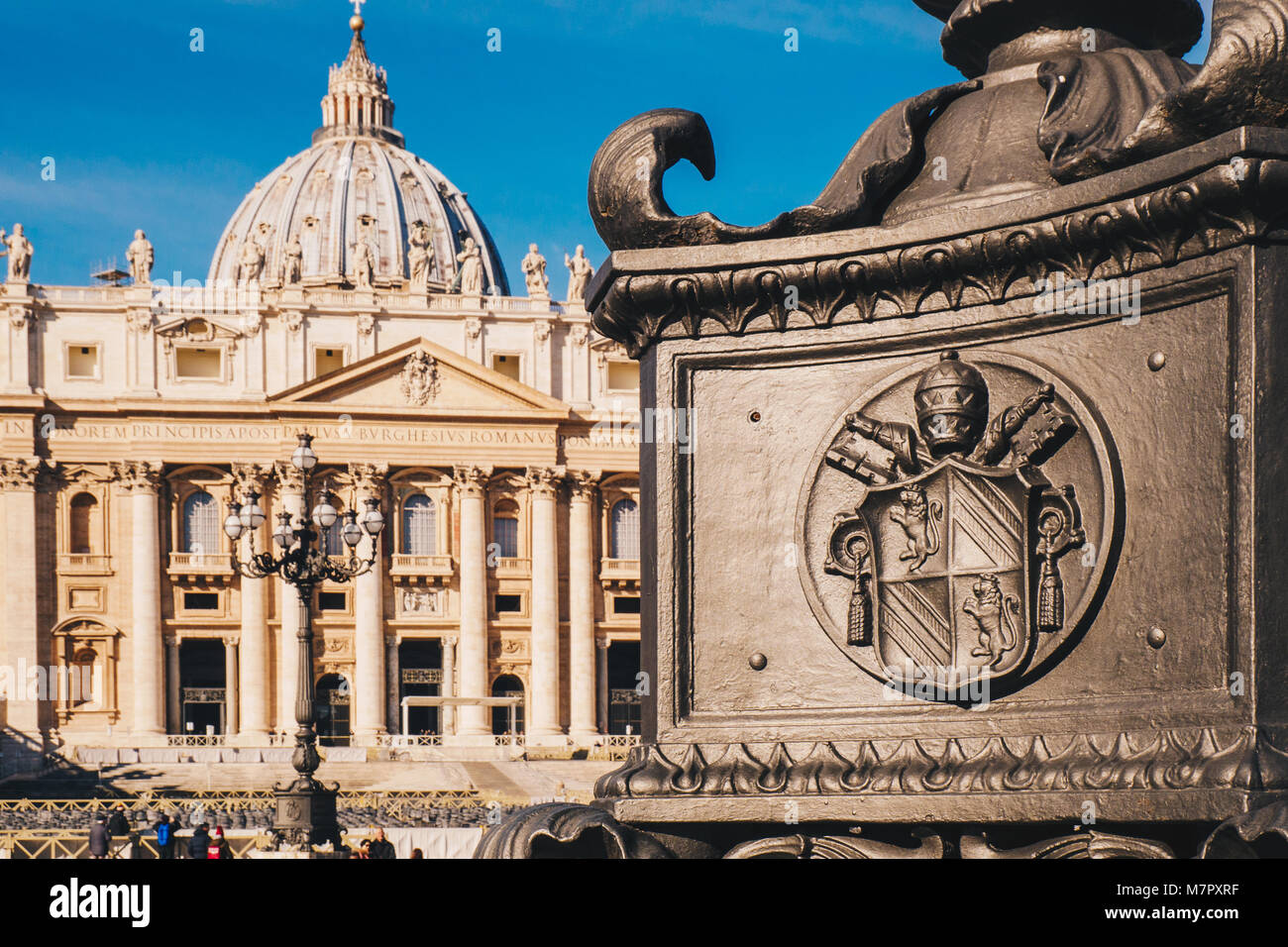 Simbolo vaticano immagini e fotografie stock ad alta risoluzione - Alamy
