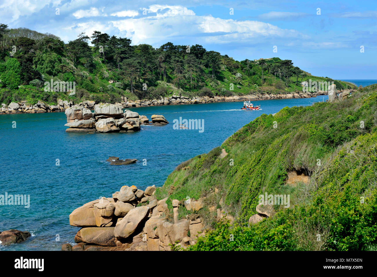 Trebeurden (Bretagna, a nord-ovest della Francia, lungo il 'Côte de ...