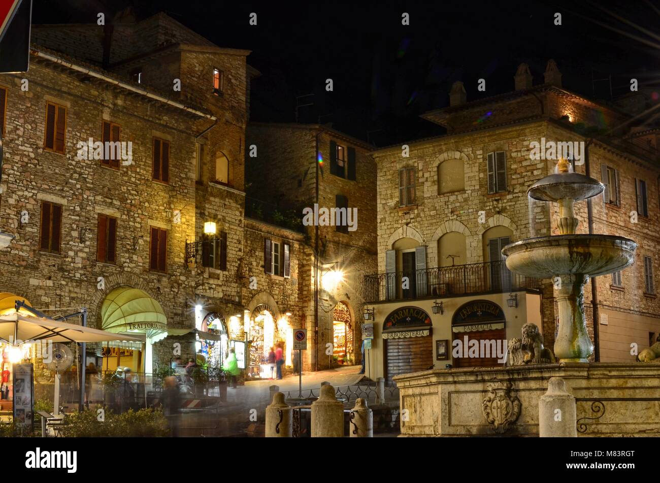 Tortuosa strada assisi immagini e fotografie stock ad alta risoluzione ...