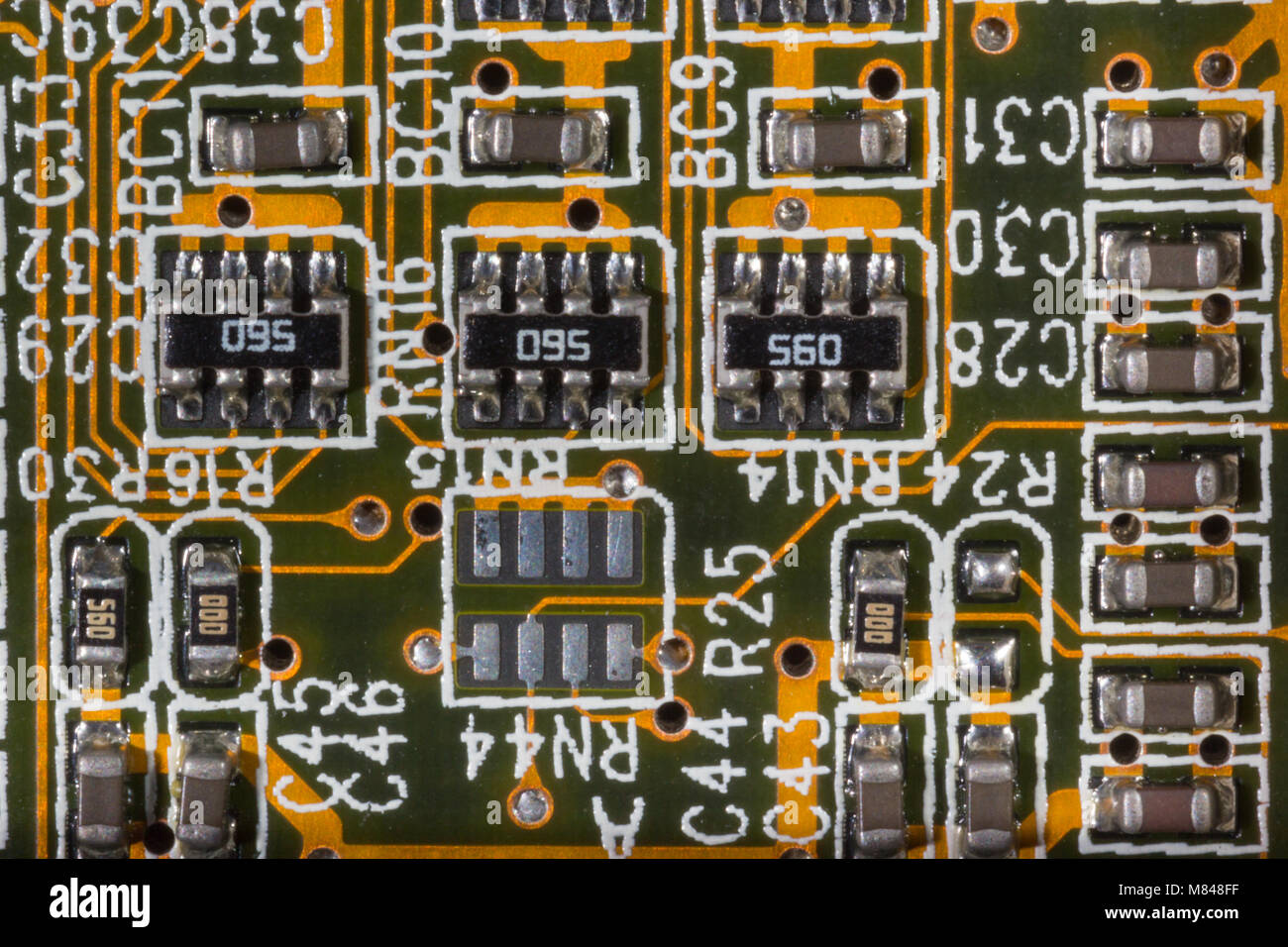 Resistors on circuit board immagini e fotografie stock ad alta ...