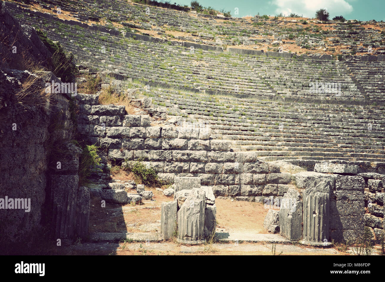Dodona oracle immagini e fotografie stock ad alta risoluzione - Alamy