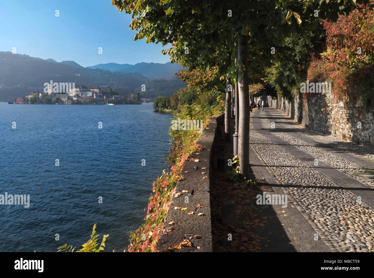 Isola di orta immagini e fotografie stock ad alta risoluzione - Alamy