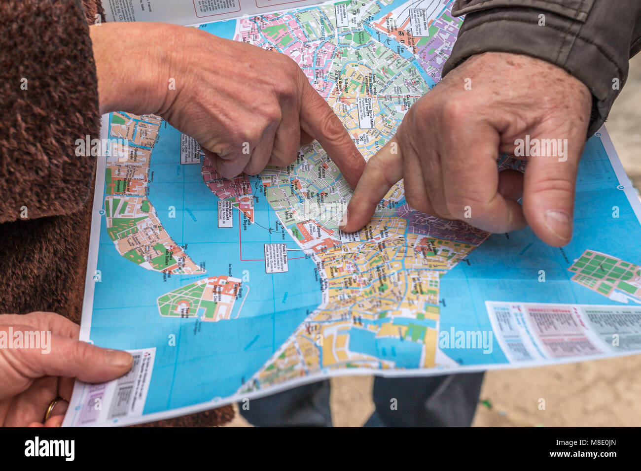 Differenza di conflitto immagini e fotografie stock ad alta risoluzione ...