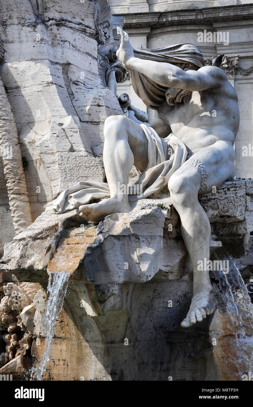 Fontana dei Quattro Fiumi, la Fontana dei Quattro Fiumi in Piazza ...