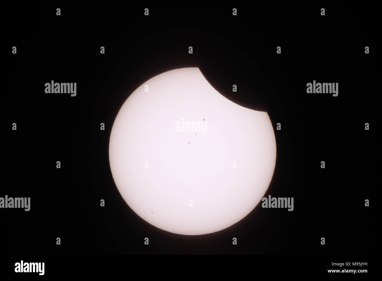 Fases del eclipse solar immagini e fotografie stock ad alta risoluzione ...