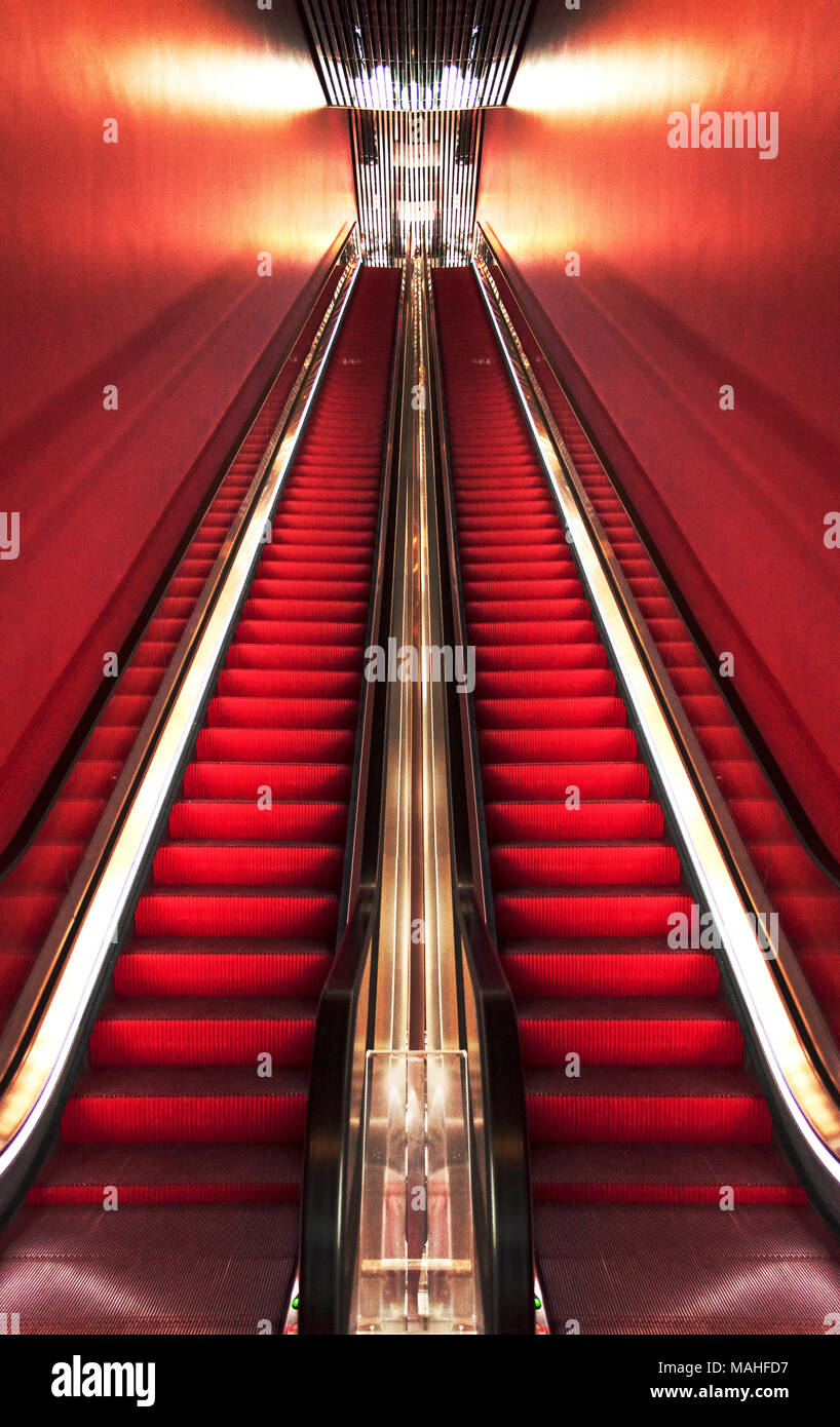 Scala mobile per scale mobili immagini e fotografie stock ad alta ...