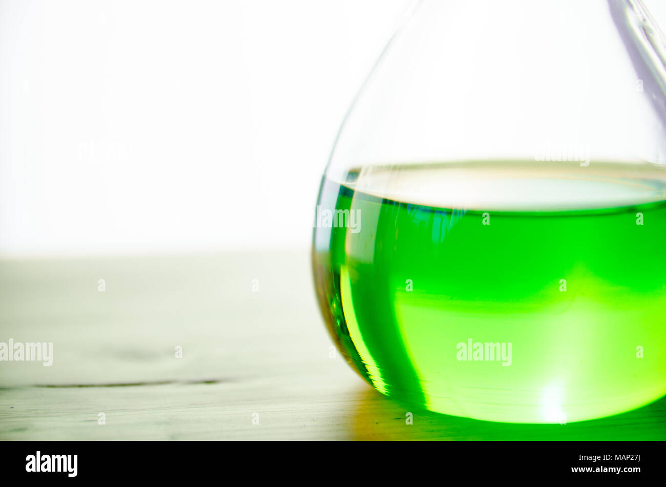 Provetta in laboratorio immagini e fotografie stock ad alta risoluzione ...