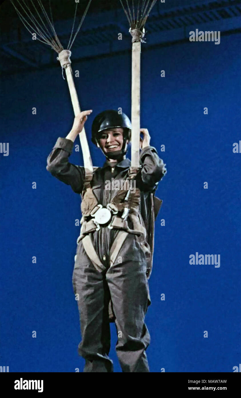 Babette brigitte bardot immagini e fotografie stock ad alta risoluzione ...