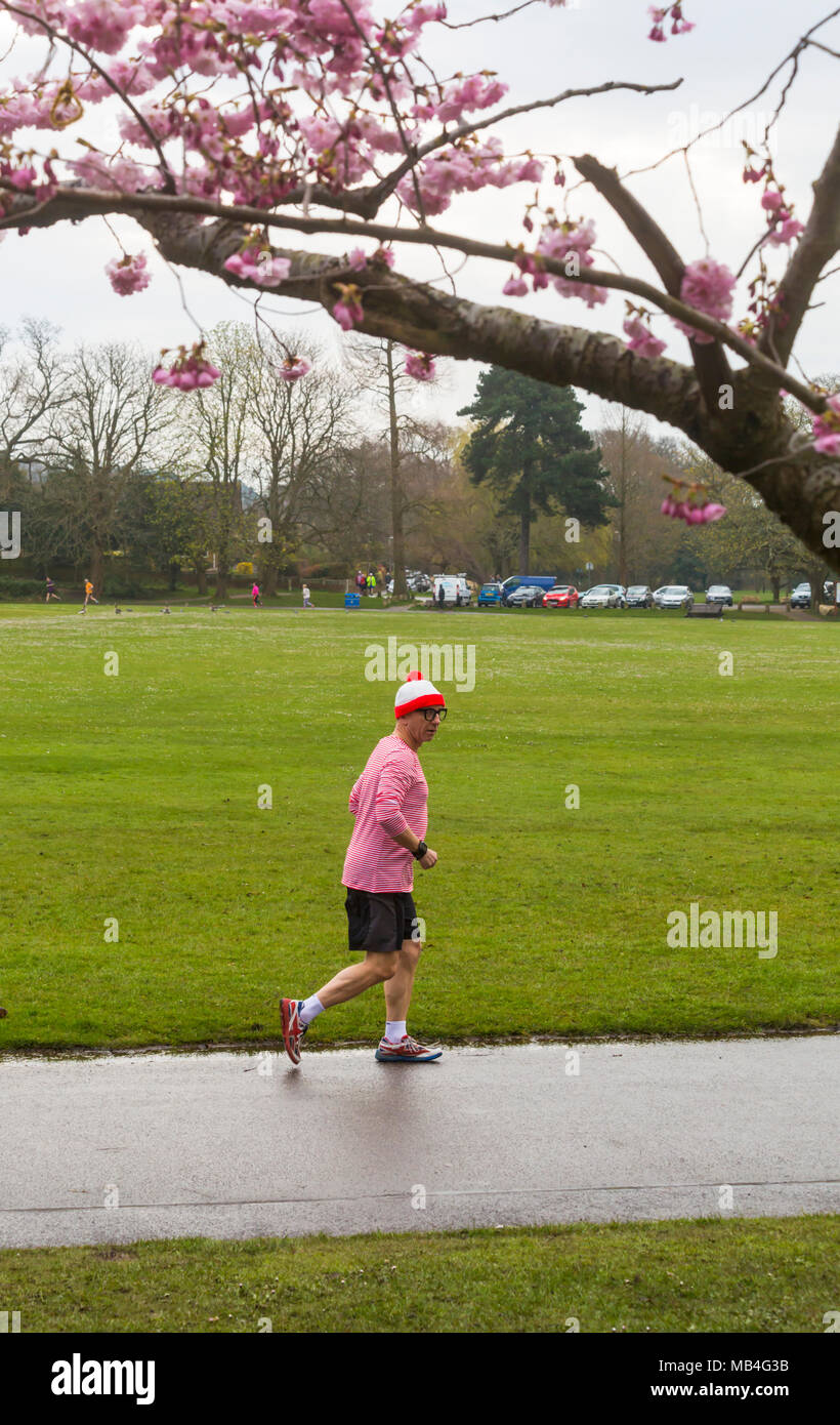 Wheres wally immagini e fotografie stock ad alta risoluzione - Alamy
