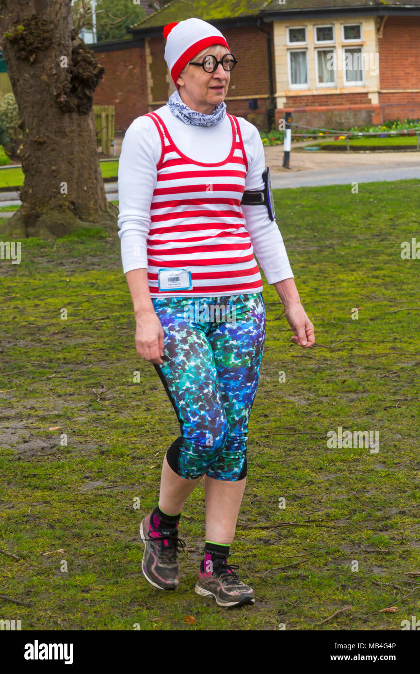 Wheres wally immagini e fotografie stock ad alta risoluzione - Alamy