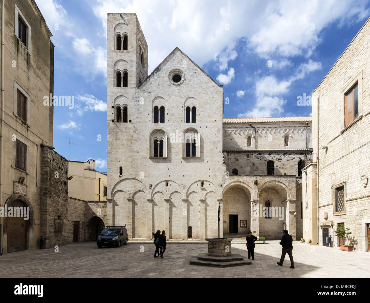 Cattedrale di bitonto immagini e fotografie stock ad alta risoluzione ...