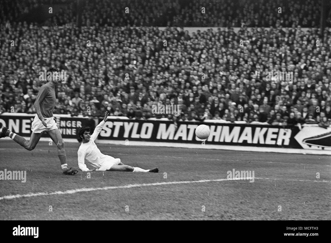 Leeds united e blackpool immagini e fotografie stock ad alta ...