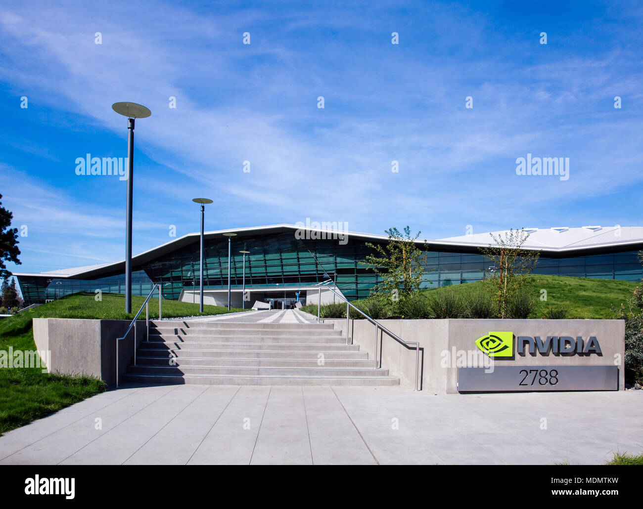 Software tesla immagini e fotografie stock ad alta risoluzione - Alamy