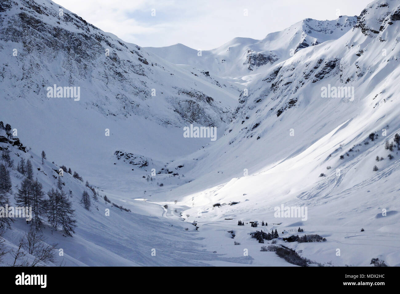Valle nelle alpi francesi immagini e fotografie stock ad alta ...