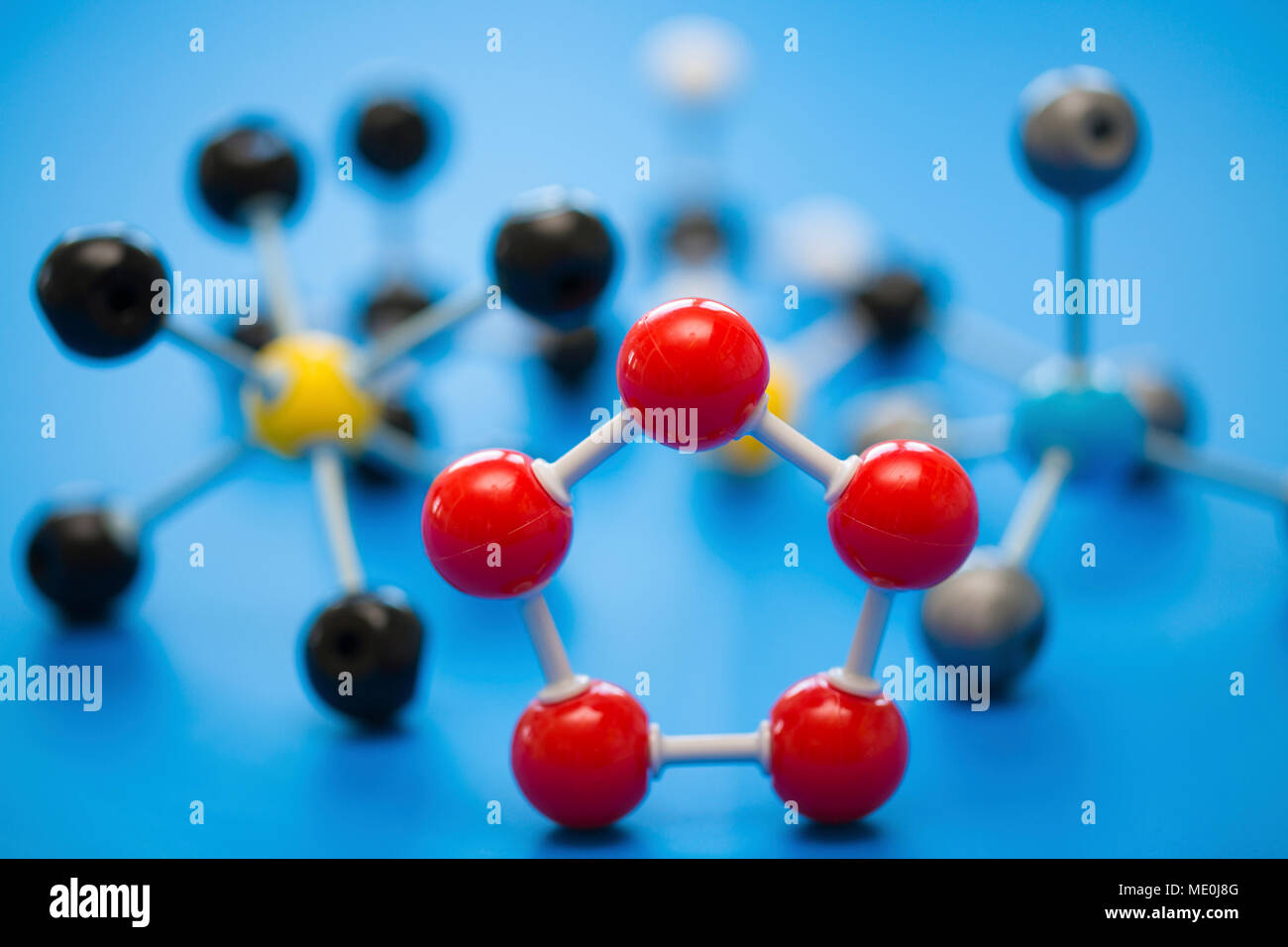 Molecola chimica immagini e fotografie stock ad alta risoluzione - Alamy