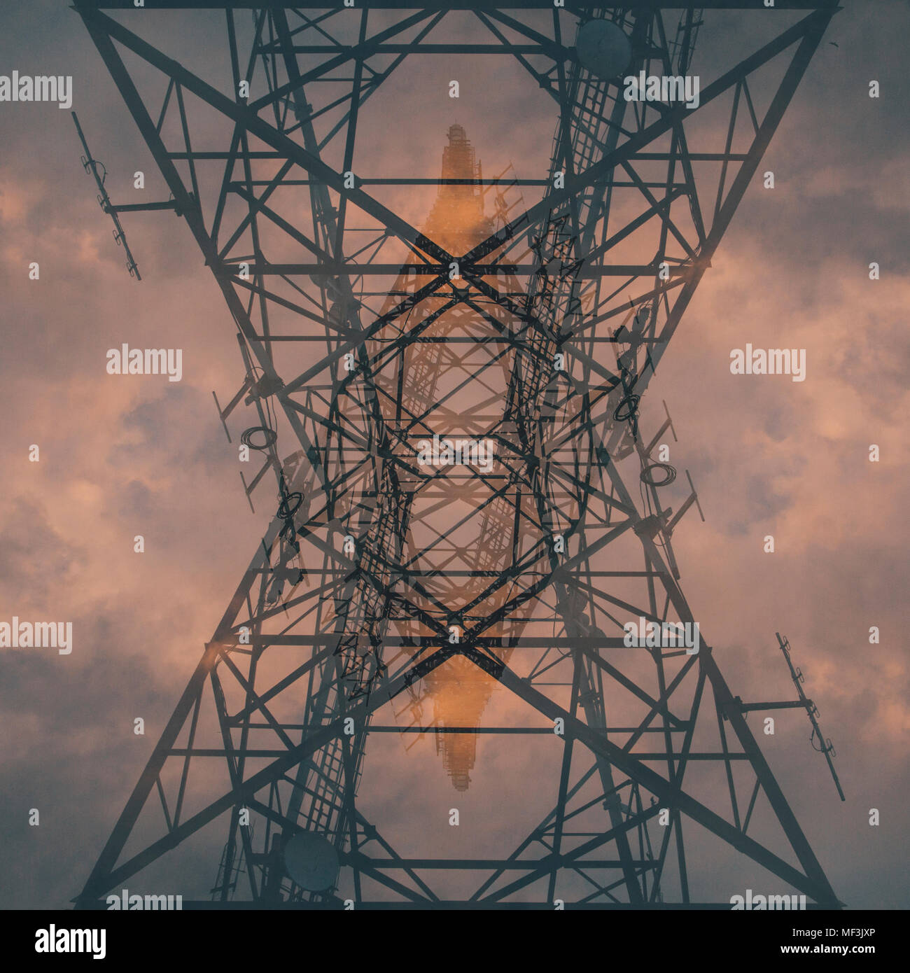 Simmetria del pilone immagini e fotografie stock ad alta risoluzione ...