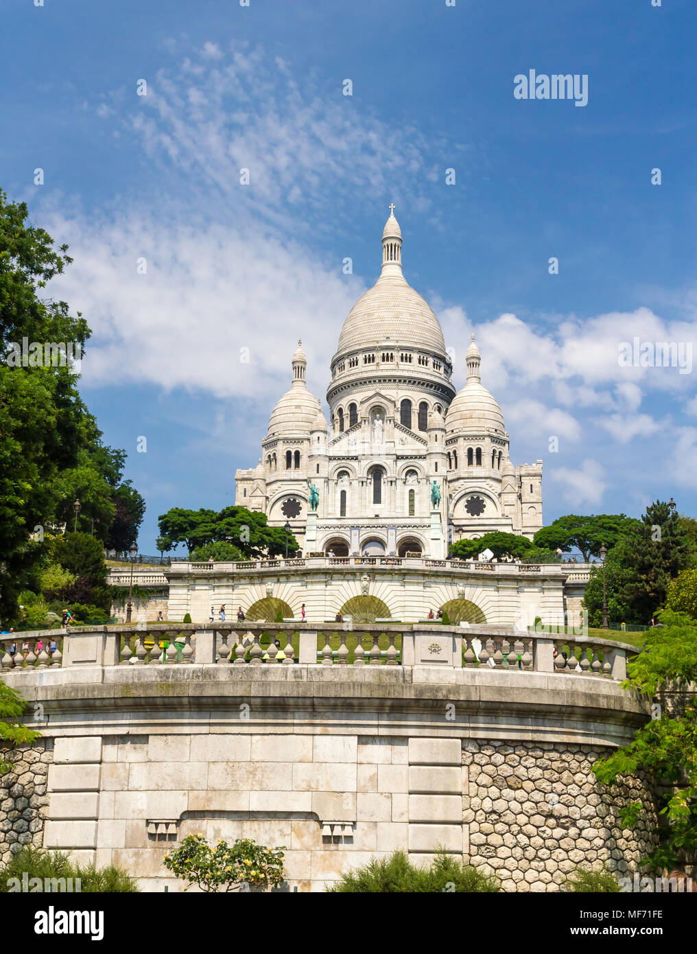 La basilica del sacro cuore di montmartre o sacre coeur immagini e ...