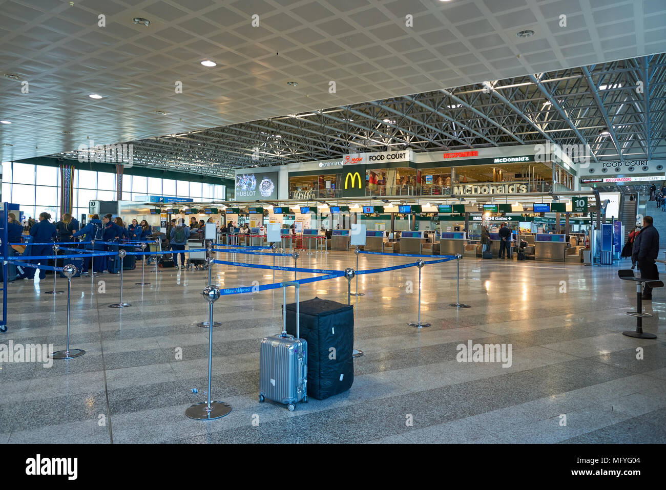 Aeroporto di MILANO MALPENSA, Italia - circa novembre, 2017: all ...
