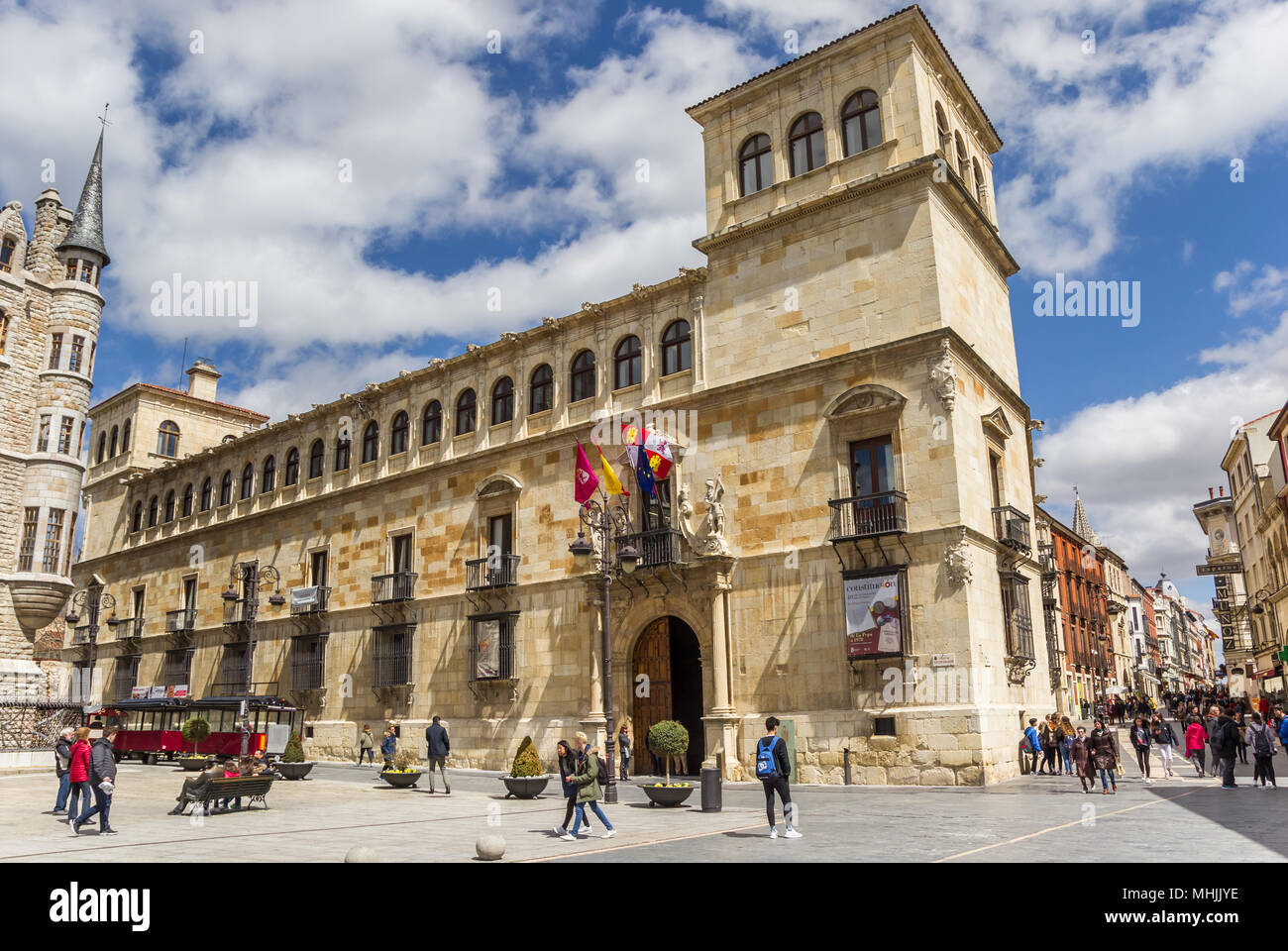 Plaza san marcelo immagini e fotografie stock ad alta risoluzione - Alamy