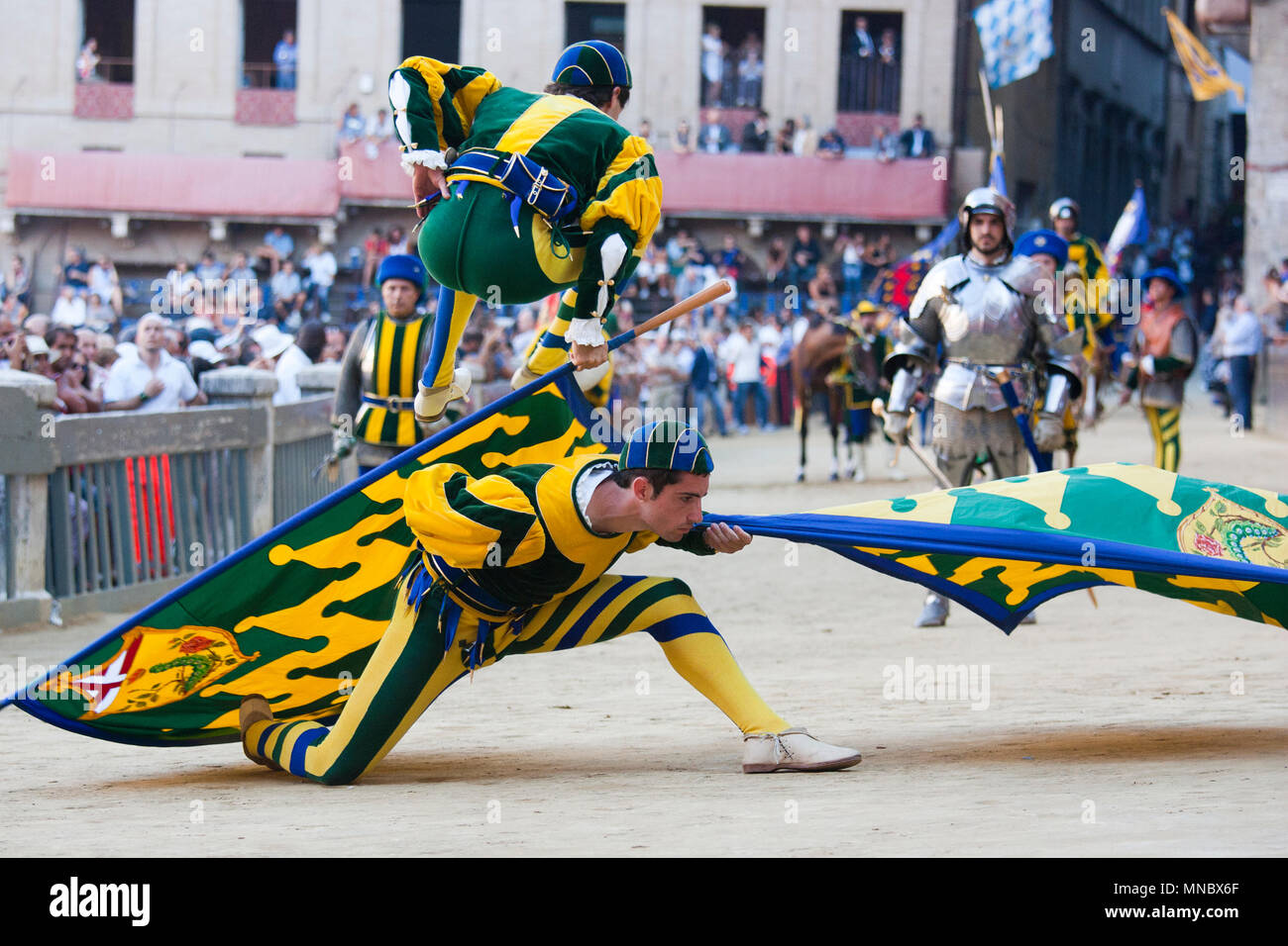Contrada del Bruco, il corteo storico, il palio di Siena Siena, Toscana ...