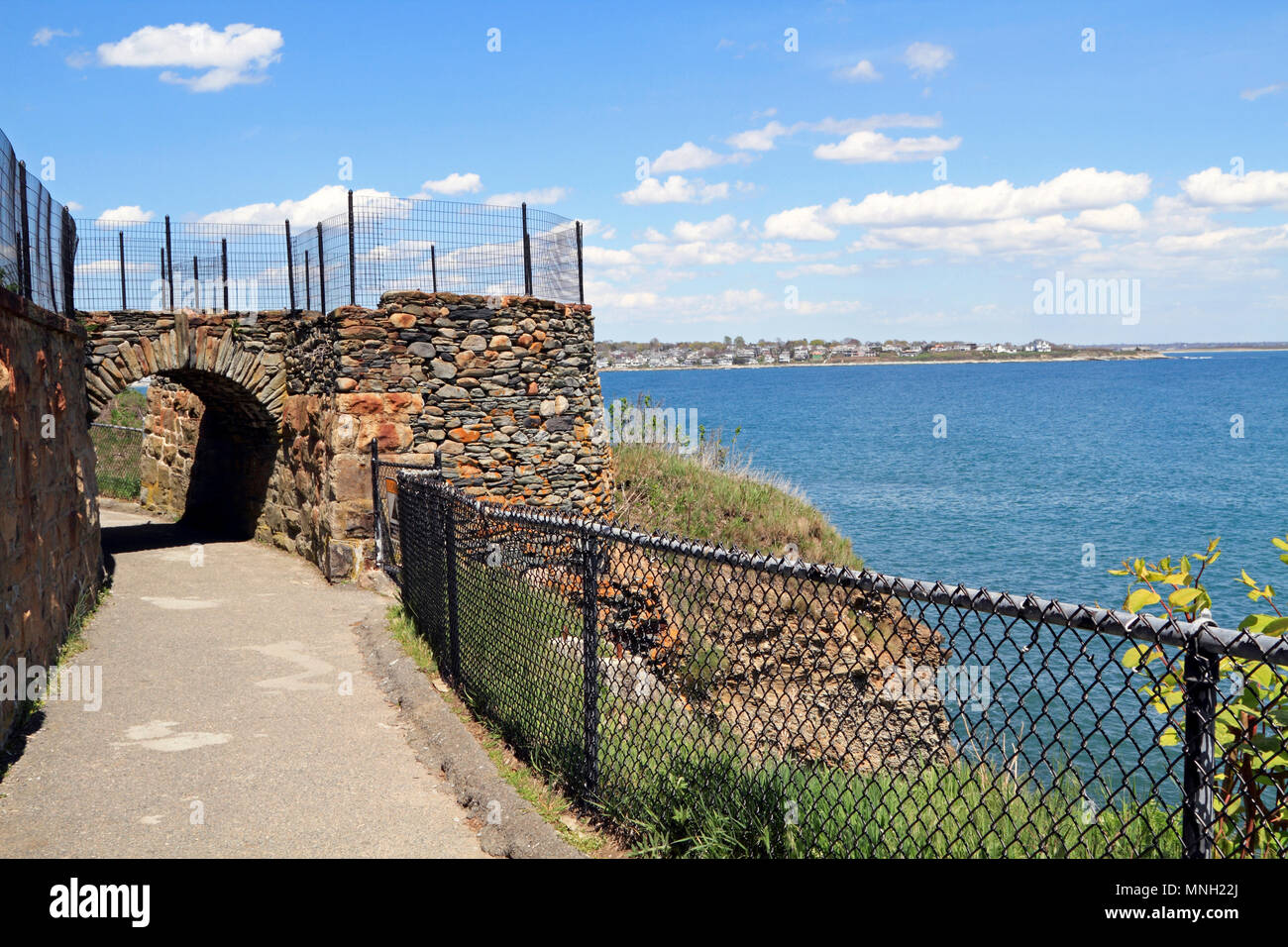Il Cliff Walk, Newport, Rhode Island, STATI UNITI D'AMERICA Foto stock ...
