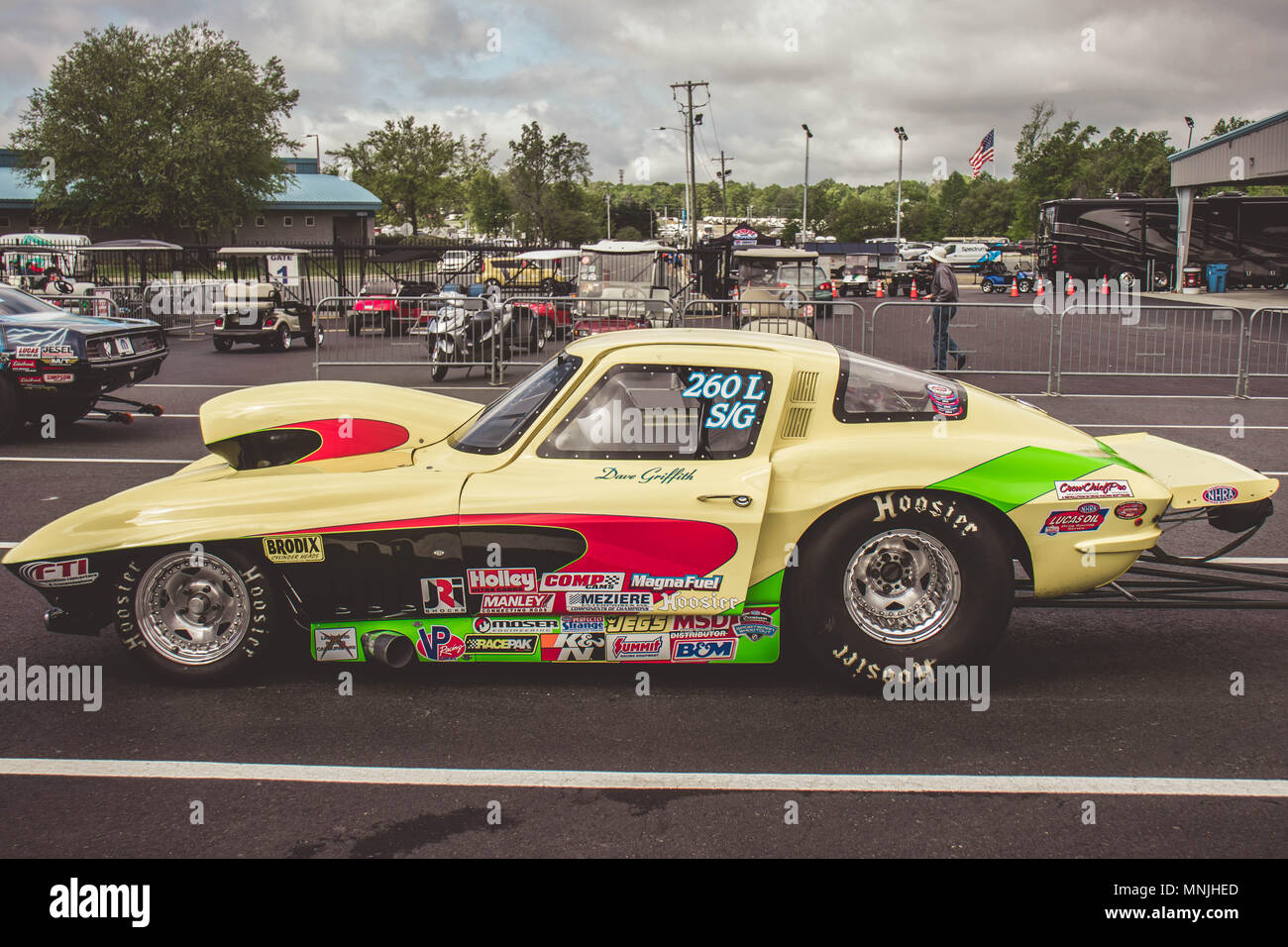 Ruote corse immagini e fotografie stock ad alta risoluzione - Alamy
