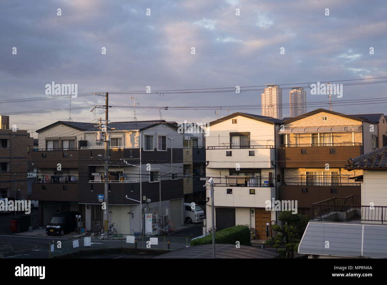 Typical japanese houses osaka japan immagini e fotografie stock ad alta ...