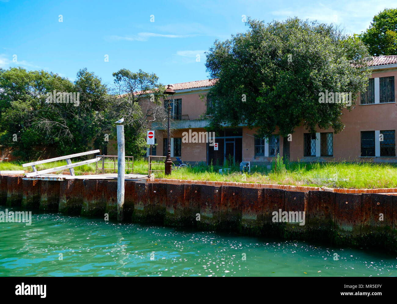 Il abbandonato Poveglia isola, al di fuori di Venezia e della Laguna ...