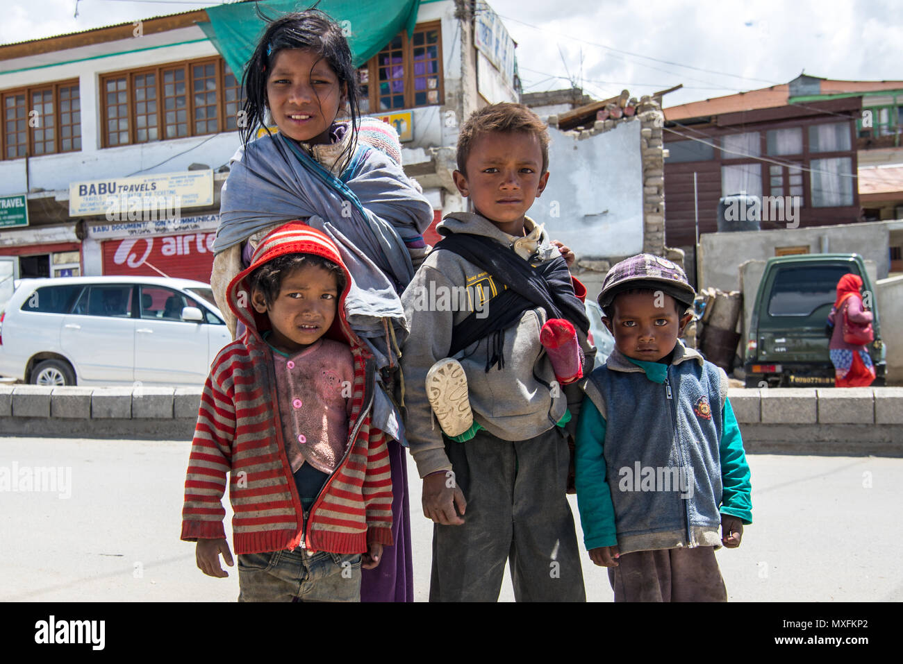 India povertà bambini immagini e fotografie stock ad alta risoluzione ...