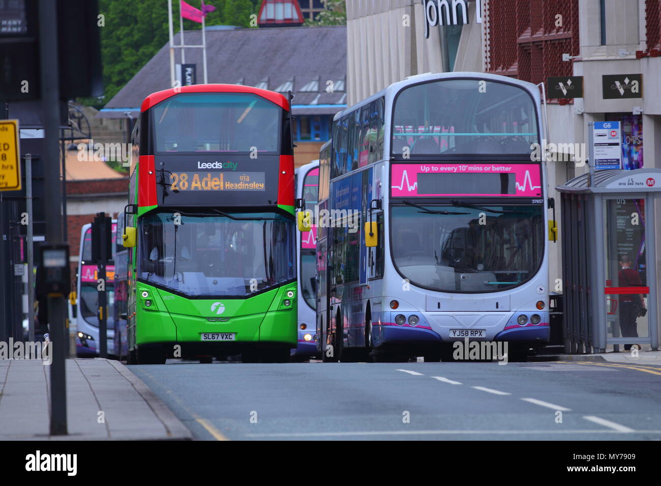 Leeds eastgate immagini e fotografie stock ad alta risoluzione - Alamy