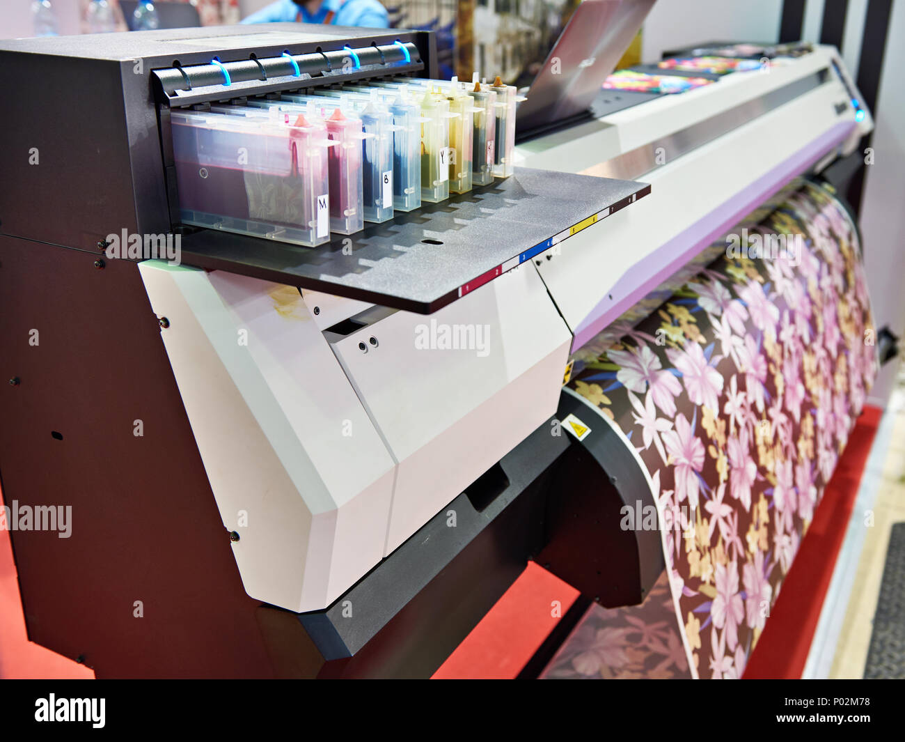 Plotter da stampa immagini e fotografie stock ad alta risoluzione - Alamy