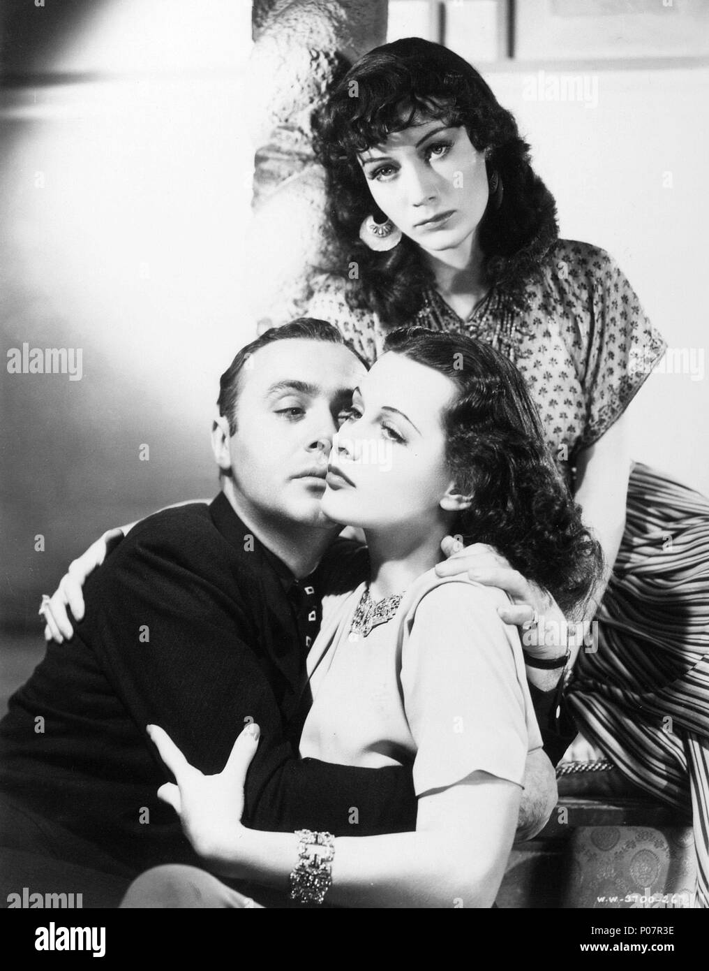 Charles boyer e hedy lamarr Foto e Immagini Stock in Bianco e Nero - Alamy