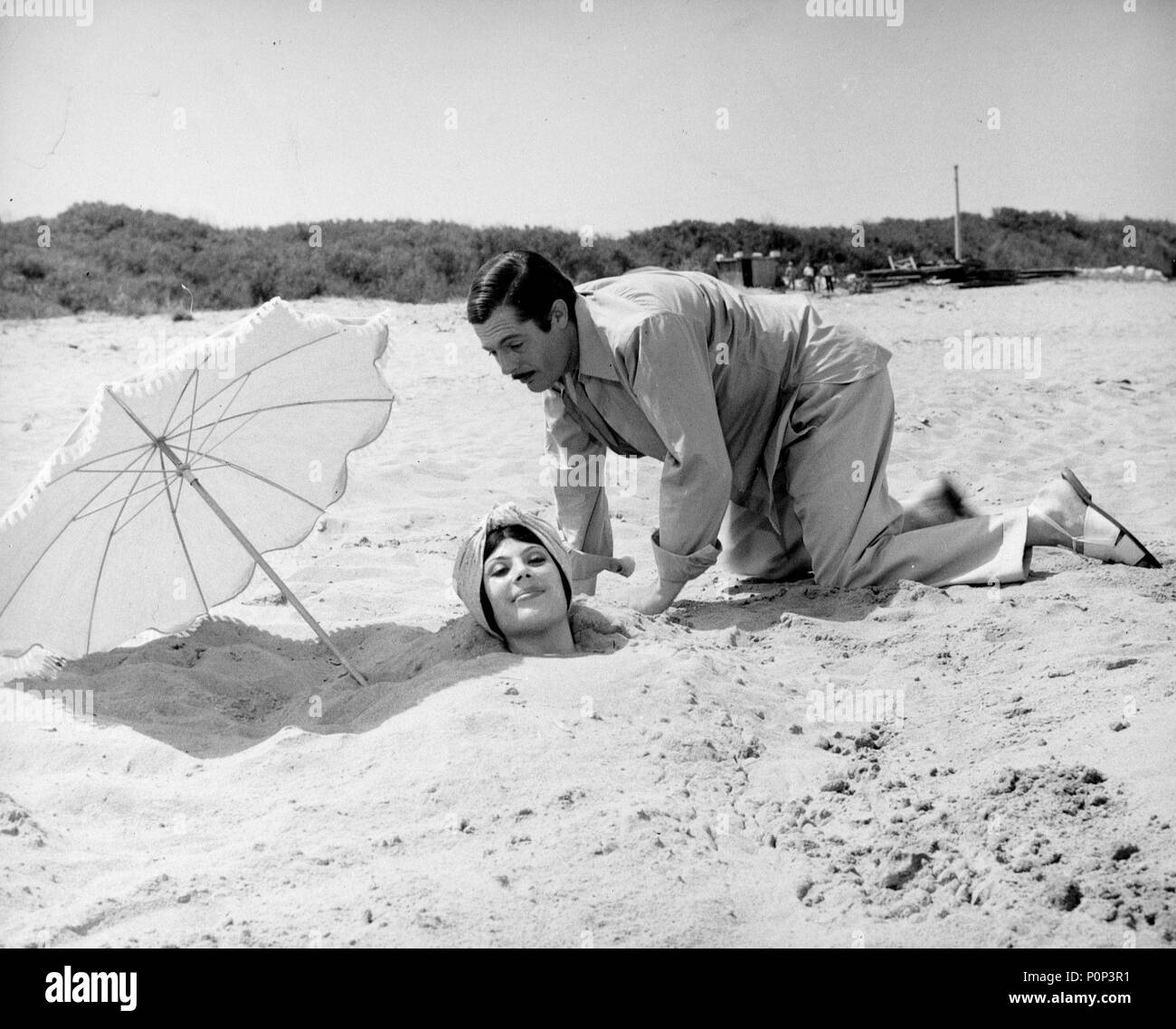 Divorzio all`italiana immagini e fotografie stock ad alta risoluzione ...