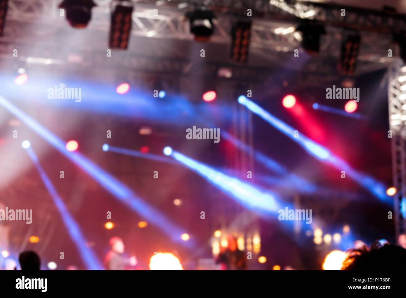 Palco da concerto immagini e fotografie stock ad alta risoluzione - Alamy