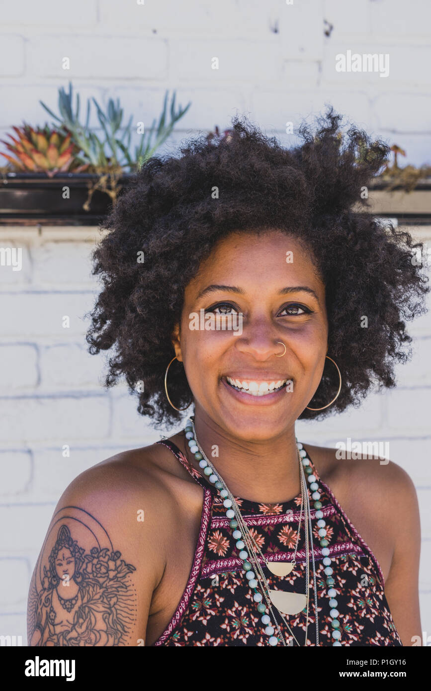 Persona di colore immagini e fotografie stock ad alta risoluzione - Alamy