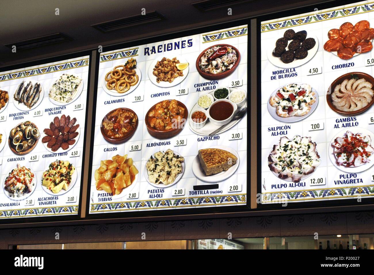 Tapas e raciones immagini e fotografie stock ad alta risoluzione - Alamy