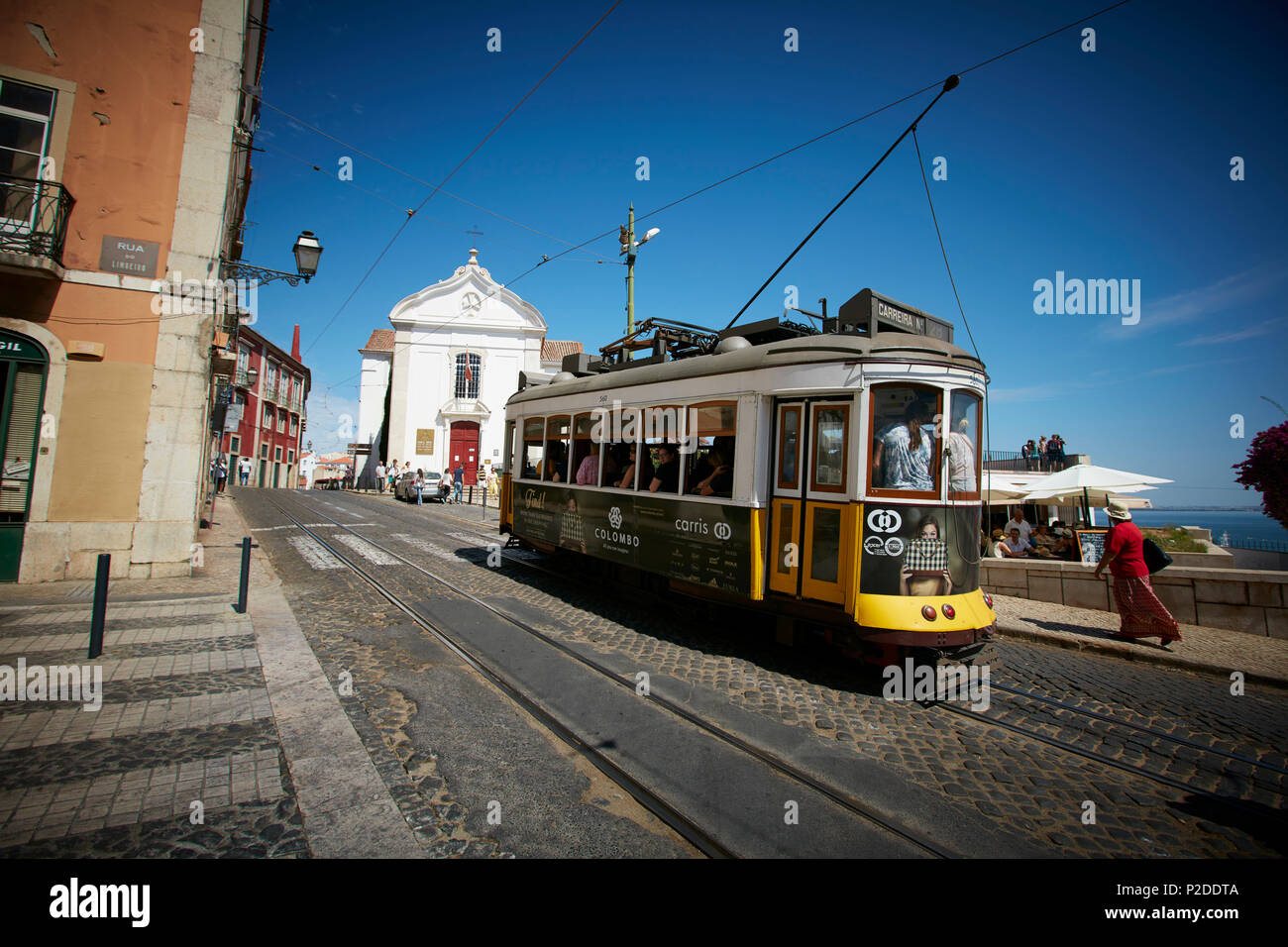 Linea del tram immagini e fotografie stock ad alta risoluzione - Alamy