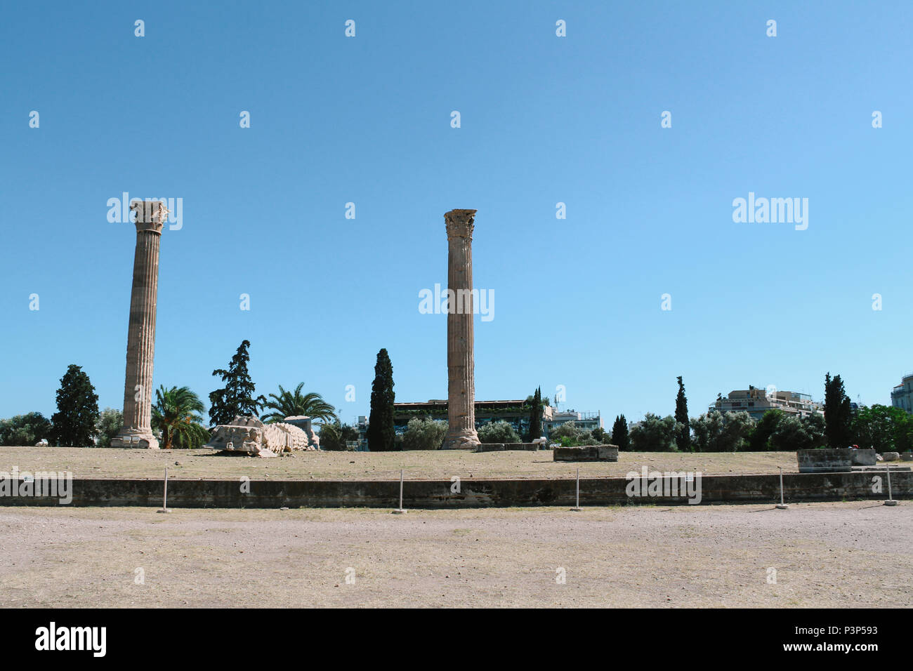 Tempio Zeus Olimpio Immagini e Fotos Stock - Alamy