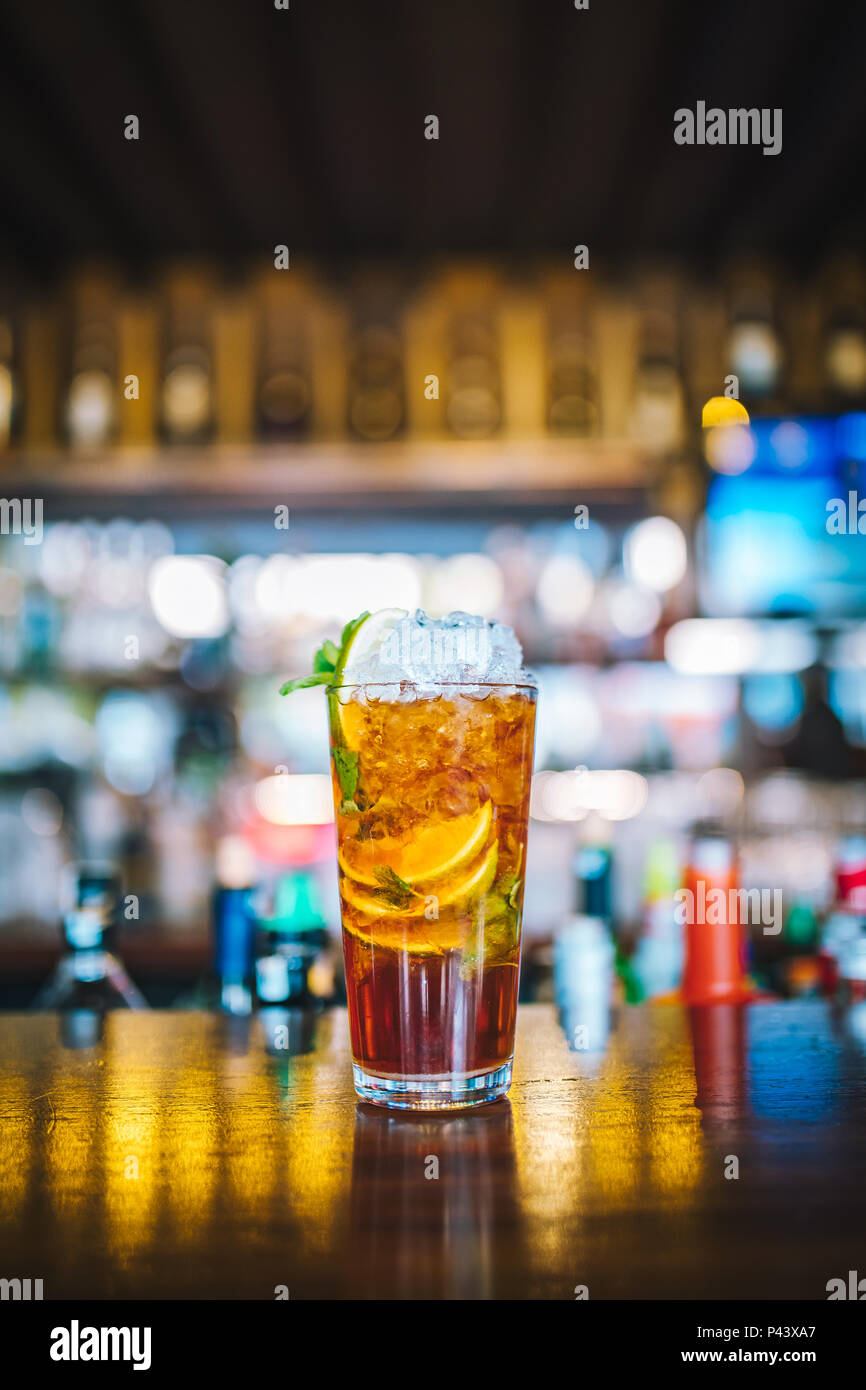 Cocktail jager immagini e fotografie stock ad alta risoluzione - Alamy
