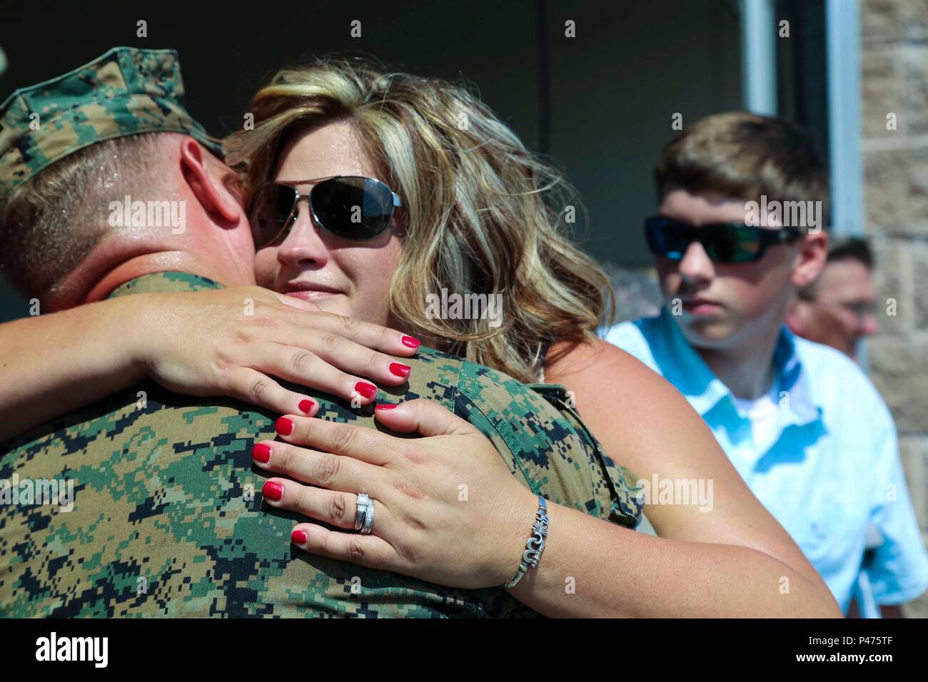 Stati Uniti Marine Corps Chief Warrant Officer 3 William D. Thompson si ...