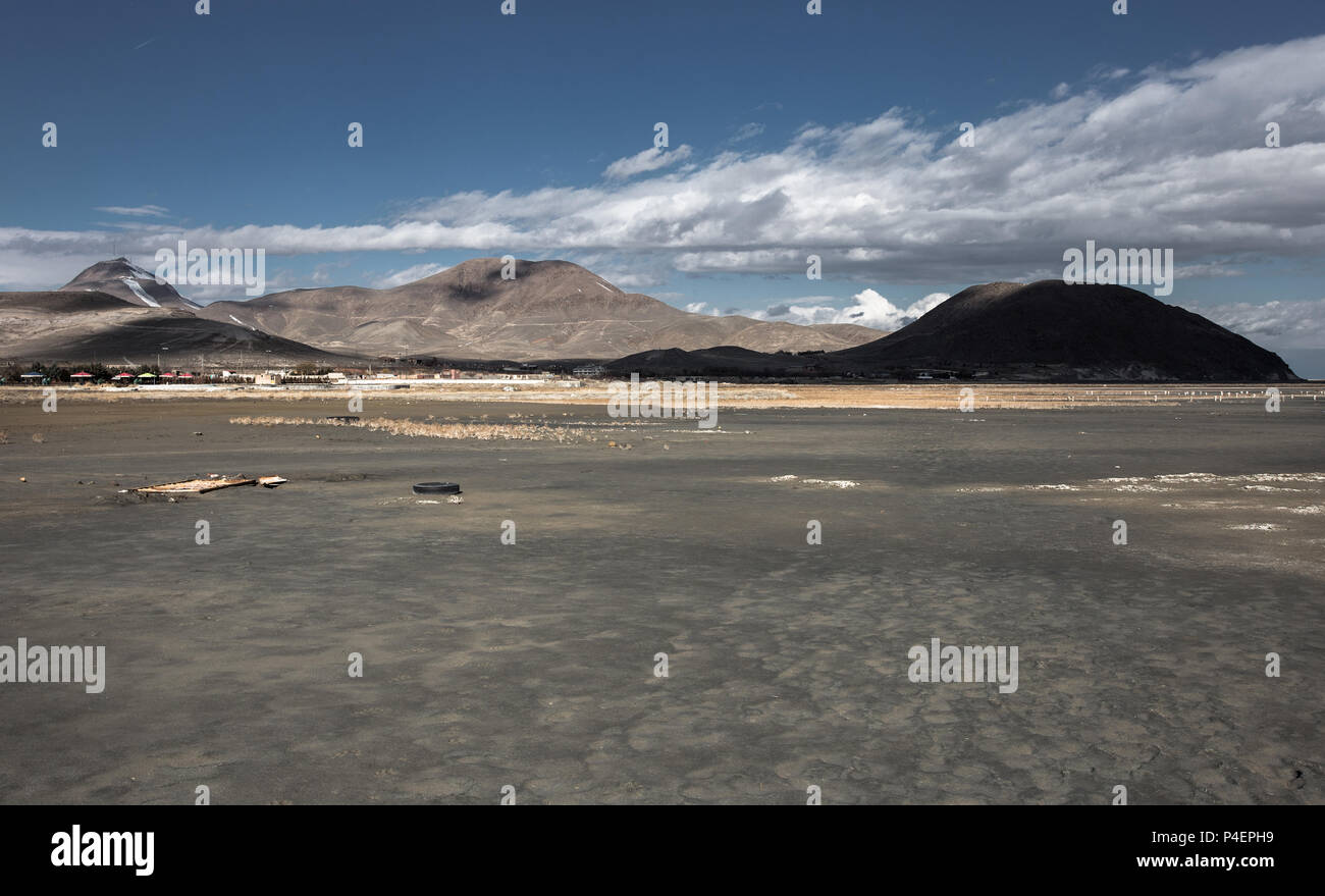 Lago urmia immagini e fotografie stock ad alta risoluzione - Alamy