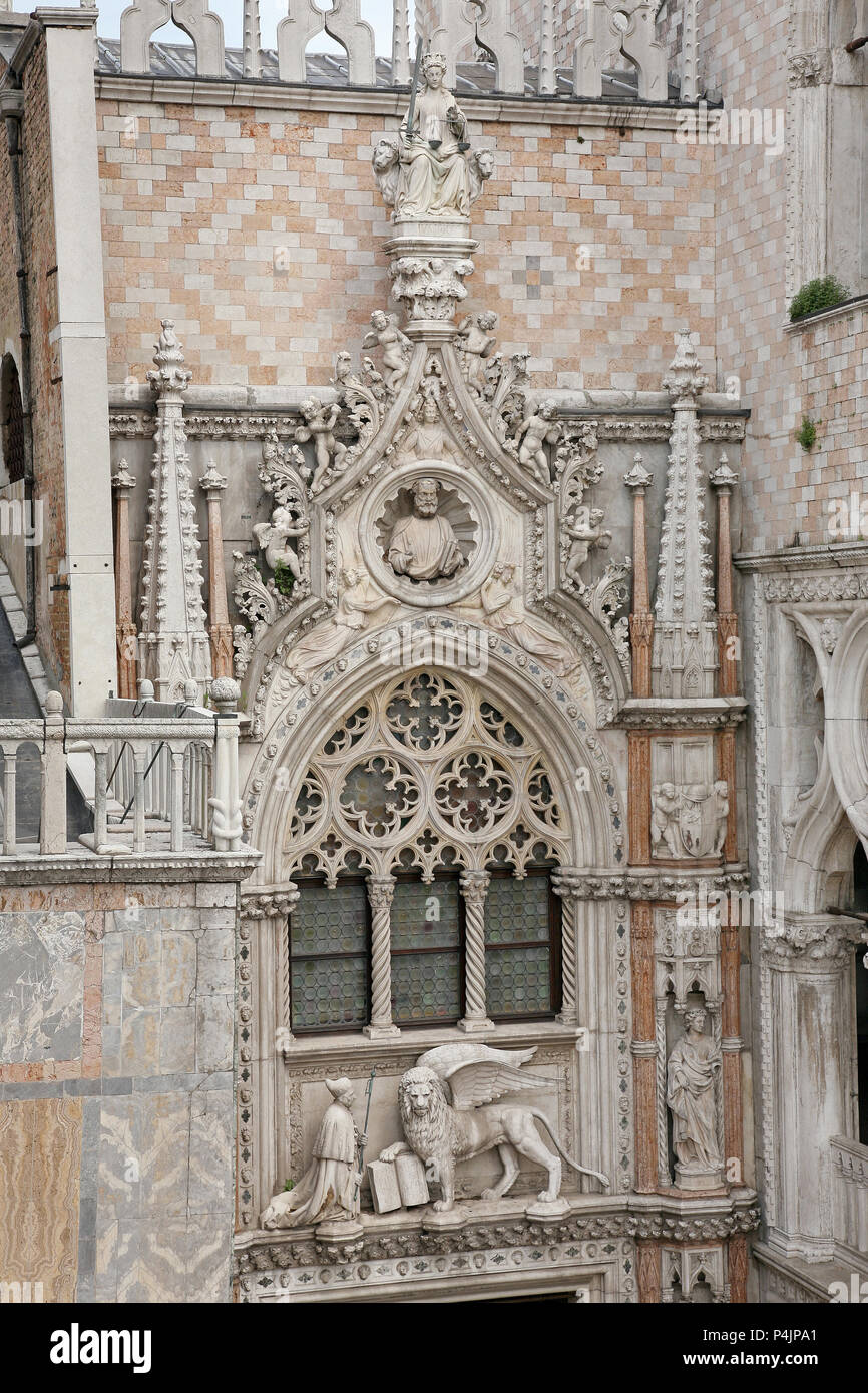 Simbolo di venezia immagini e fotografie stock ad alta risoluzione - Alamy