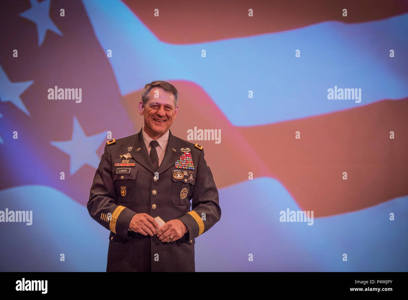 Maj gen james linder immagini e fotografie stock ad alta risoluzione ...