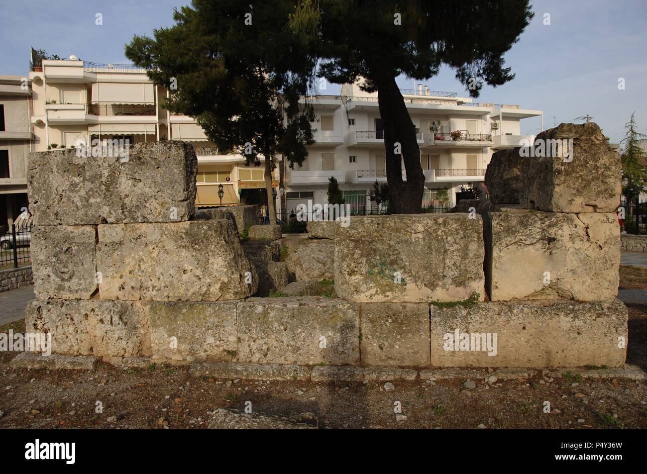 La Grecia. Città moderna di Sparta. Tomba di Leonida, noto anche come ...