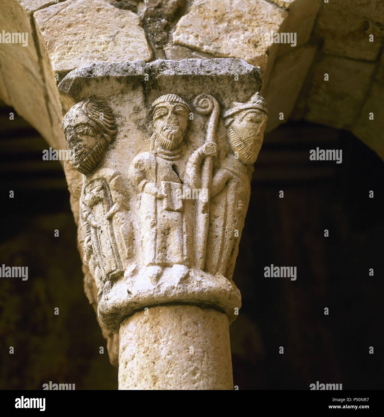 ARTE romanico. ESPAÑA. CAPITEL del Claustro de la Colegiata de Santa ...